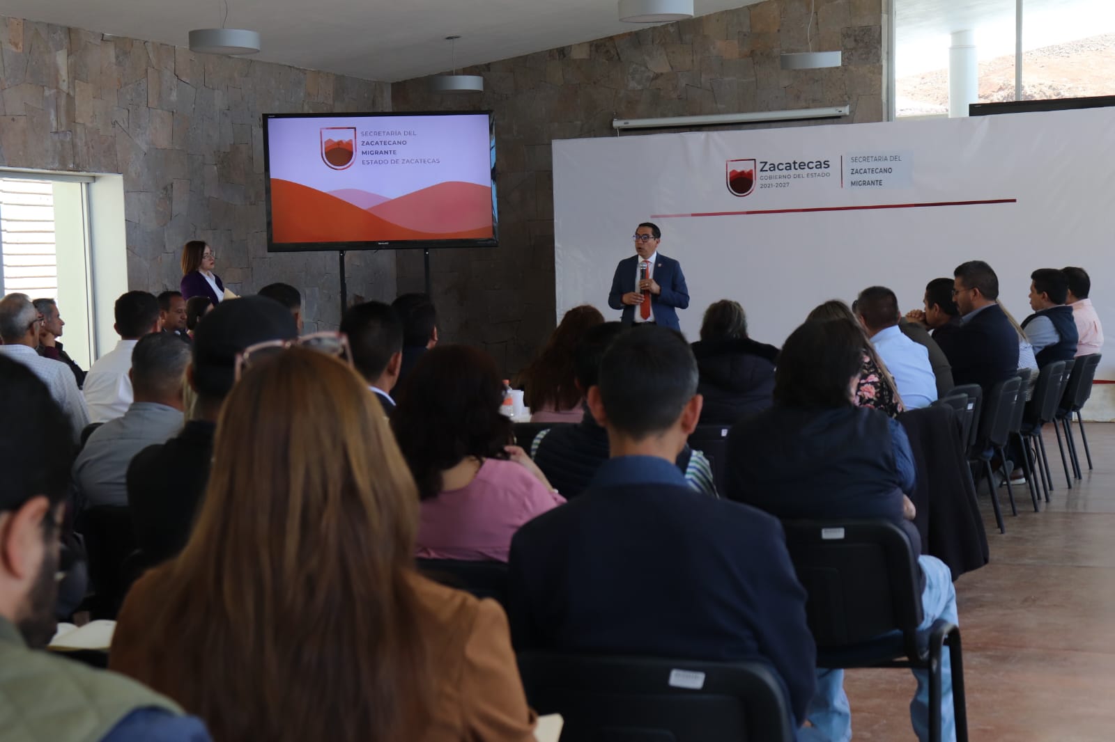 Capacitan a Clubes Migrantes y alcaldes en Programa 2x1 - NTR Zacatecas