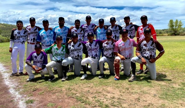 Caxcanes impactan con su camisola - NTR Zacatecas