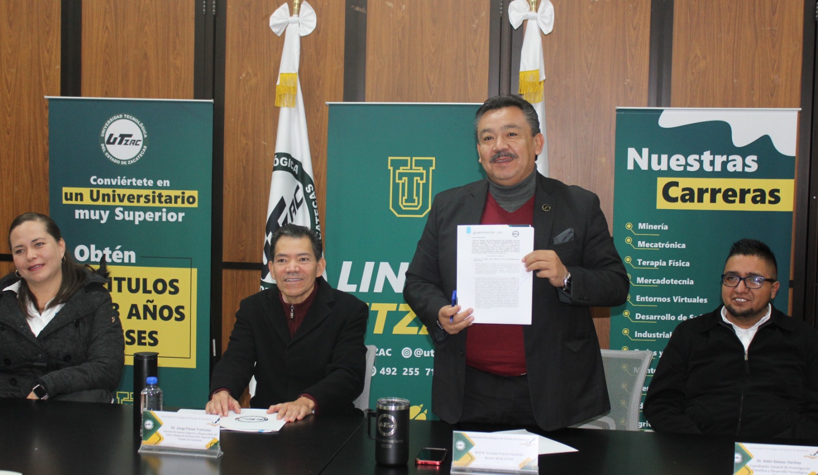 Firma Utzac convenio con AEM - NTR Zacatecas