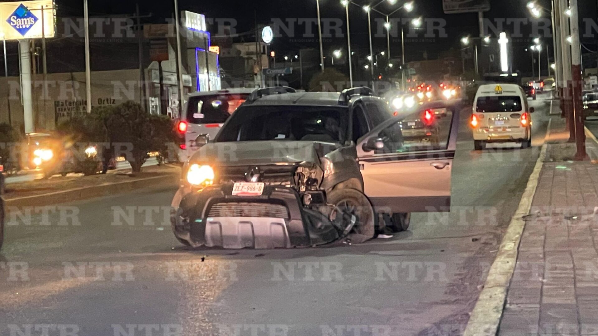 Registran accidente en bulevar Jesús Varela Rico - NTR Zacatecas