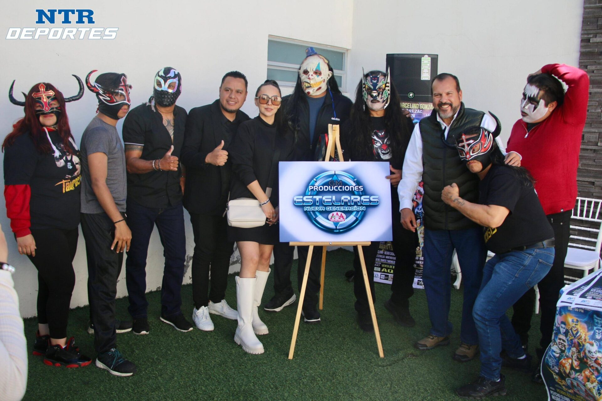 Harán homenaje a Perro Aguayo e Hijo - NTR Zacatecas