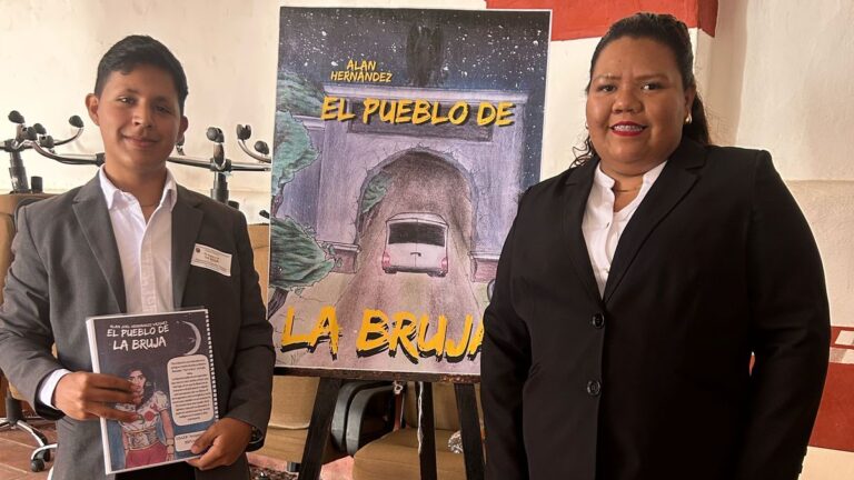 Alan cumple un sueño; presenta su historieta - NTR Zacatecas Alan cumple un sueño; presenta su historieta - NTR Zacatecas