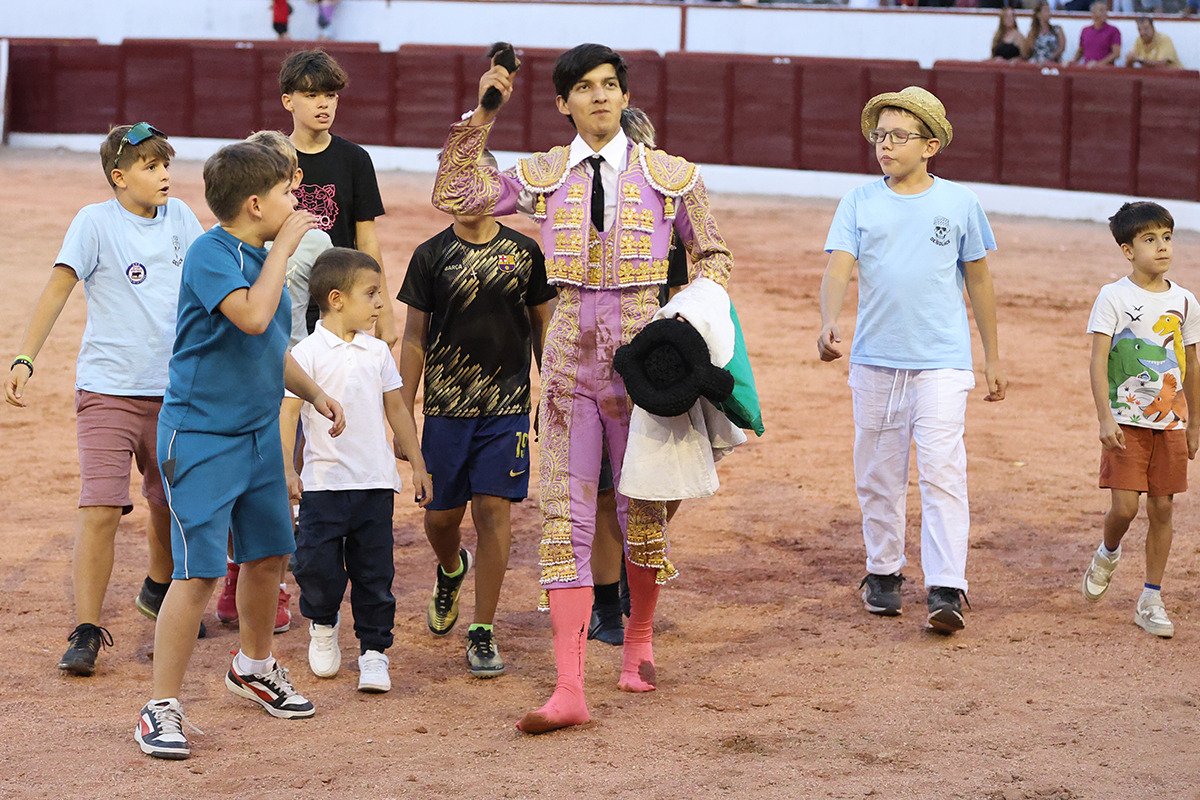 Juan Pablo Ibarra y Marco Peláez, triunfan en Colmenar Viejo - NTR ...