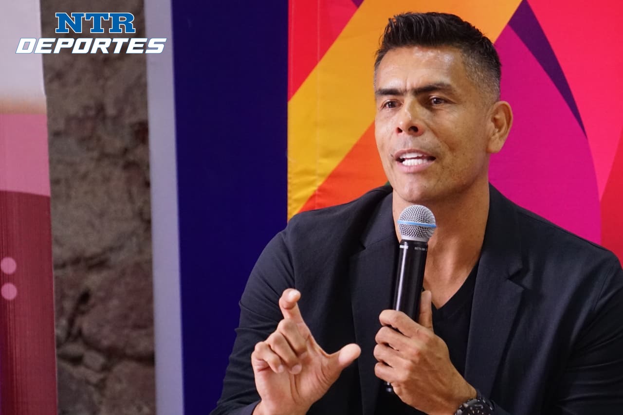 Oswaldo Sánchez y Pável Pardo presentan el Clásico de Leyendas - NTR ...