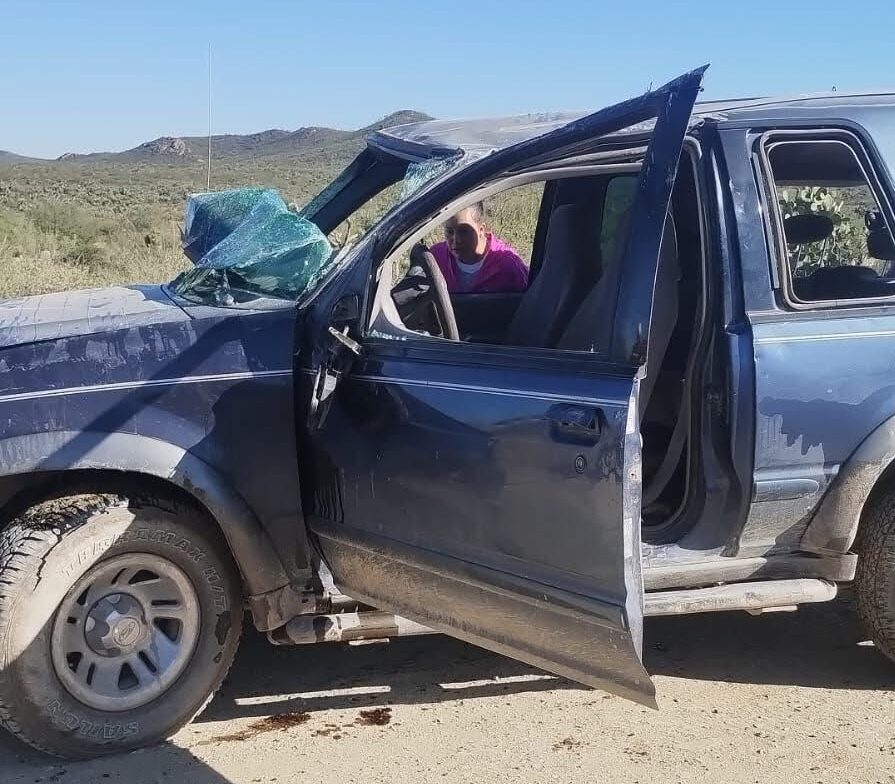 Tres lesionados tras volcadura en Río Grande - NTR Zacatecas