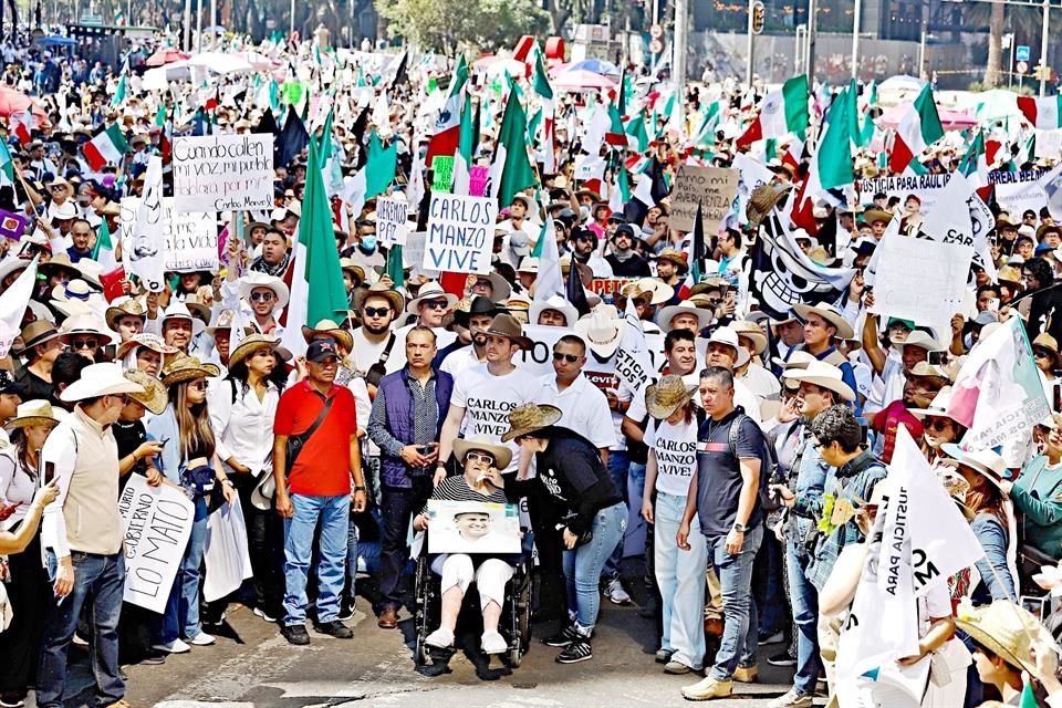 Se moviliza Marcha Z contra crimen y la 4T - NTR Zacatecas