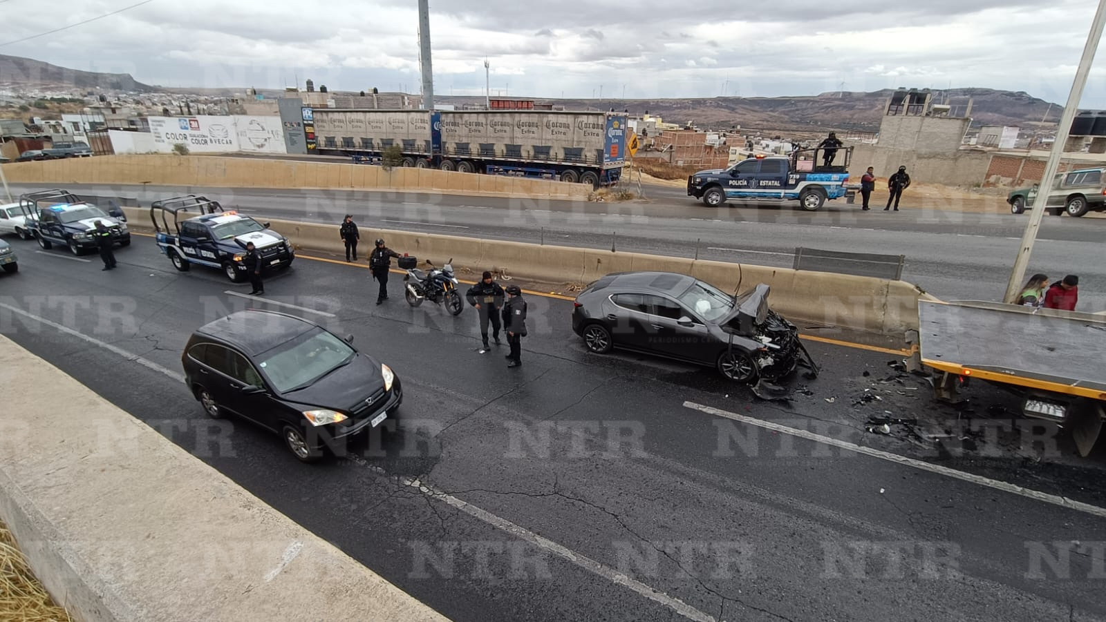 Cae llovizna y se disparan los choques - NTR Zacatecas