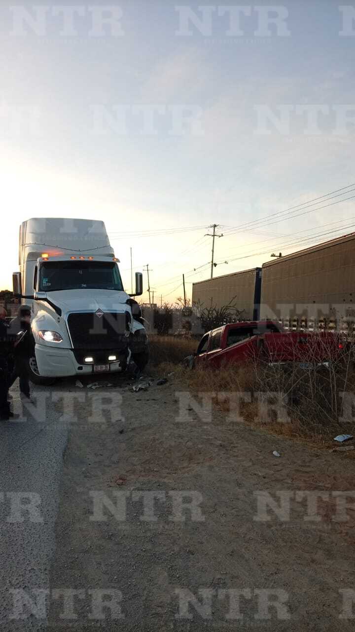 Choque entre un trailer y una camioneta deja cuatro lesionados - NTR ...
