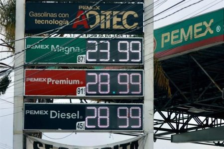 Pactan gasolineros en Palacio bajar diésel a 27 pesos - NTR Zacatecas