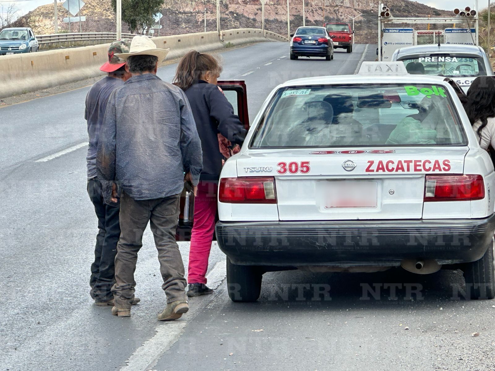 Abandonan vehículo después de chocar en el bulevar Bicentenario - NTR ...